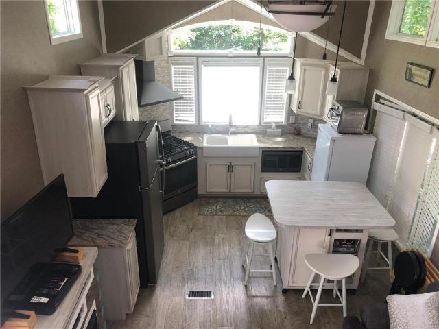 E2 Lot 7 Pathfinder Village