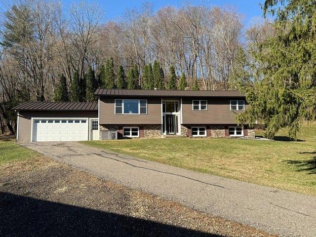 E3497 Croal Hollow Rd, Hillpoint, WI 53937