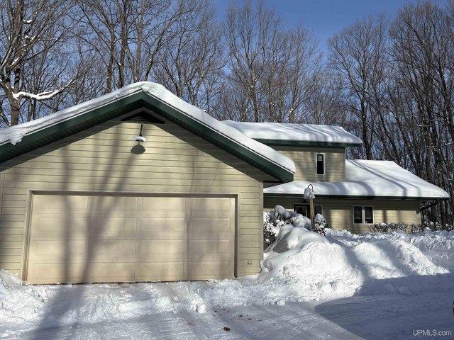 E5420 N Star Rd, Ironwood, MI 49938