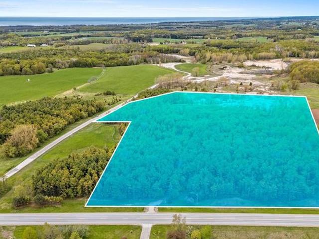 E5425 State Road 54, Algoma, WI 54201