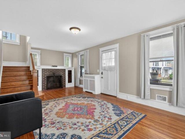 E Mulberry St, Millville, Home For Sale