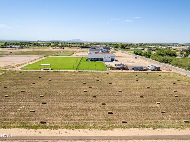 E Magma Rd, San Tan Valley, AZ 85132