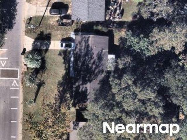 E Madison Dr