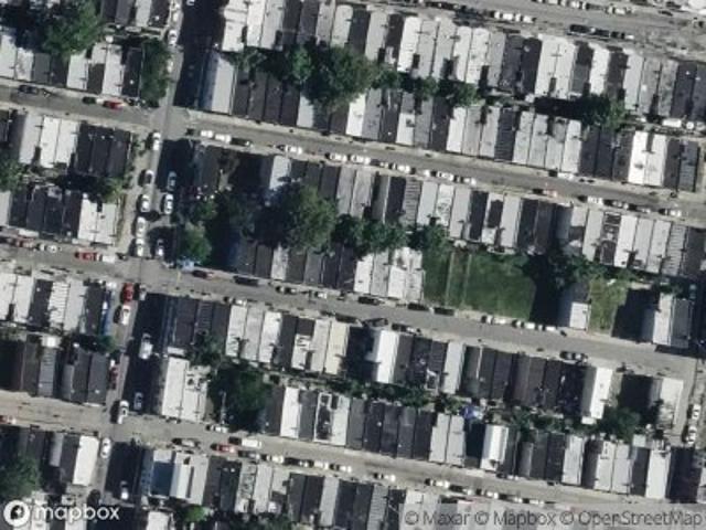 E Madison St