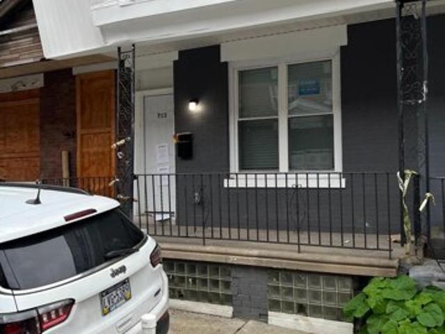 E Madison St, Philadelphia, Home For Sale