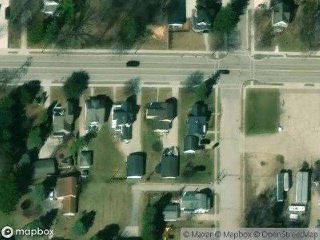 E Main St