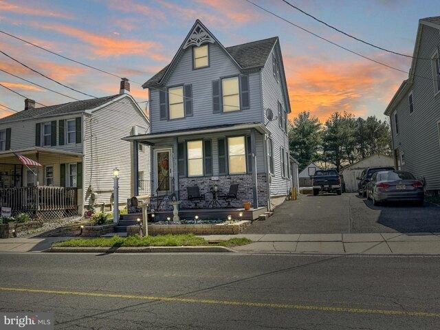 E Main St, Columbus, Home For Sale