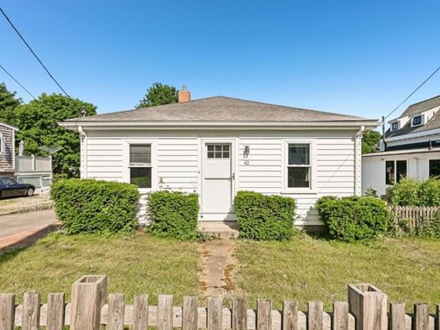E Main St, Gloucester, Home For Sale