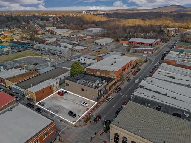 E Main St, McMinnville, TN 37110