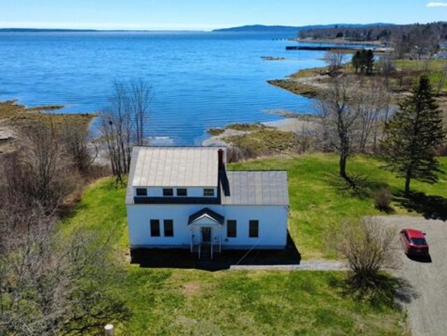 E Main St, Searsport, Home For Sale