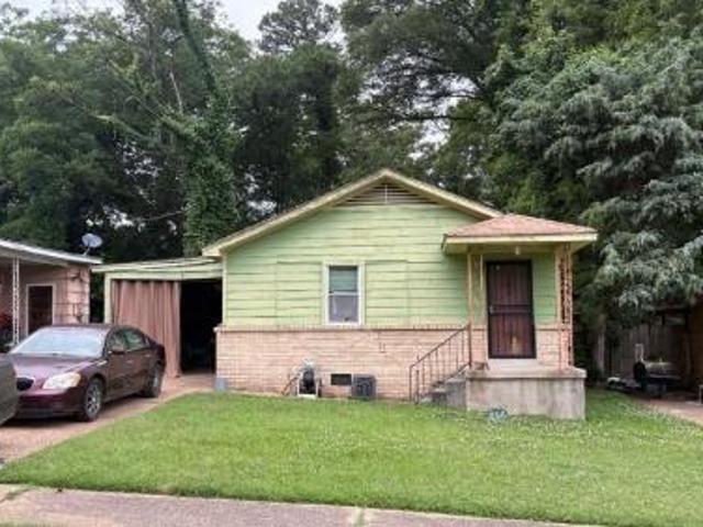 E Mallory Ave
