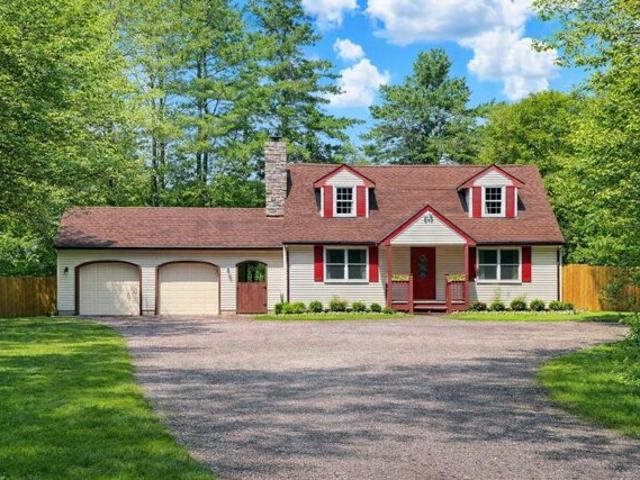 E Manchester Rd, Manchester, Home For Sale