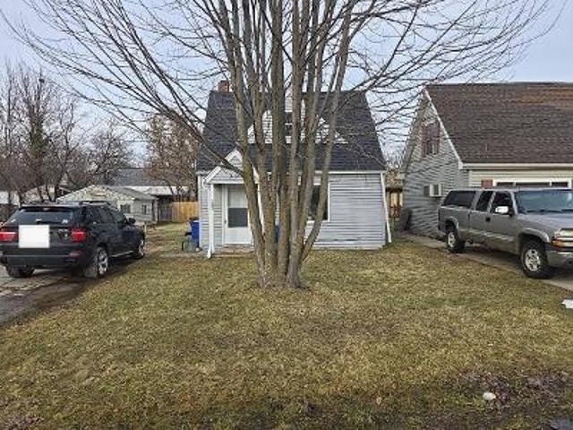 E Mclean Ave