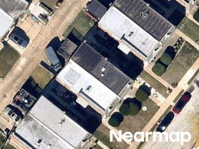 E Mcpherson St