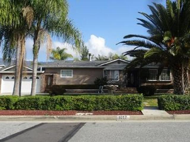 E Meda Ave