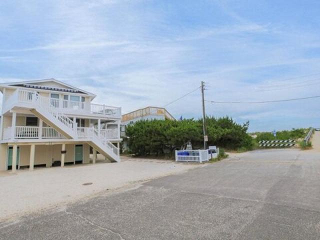 E Mercer Ave Unit,harvey Cedars, Home For Sale