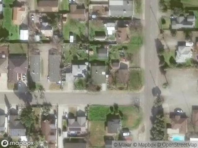 E Mill St