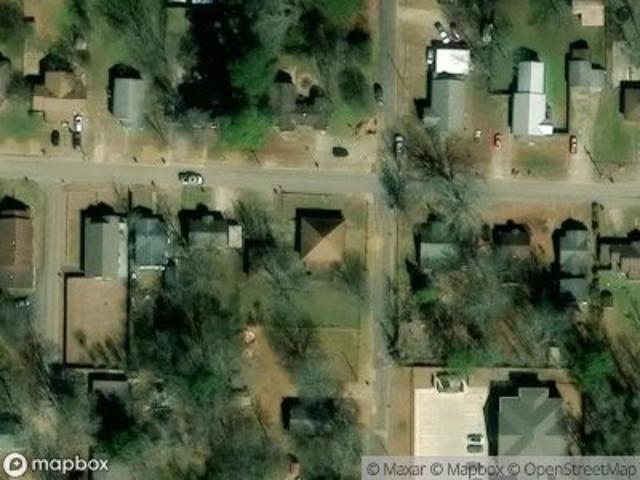E Mill St