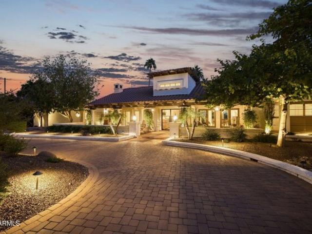 E Moonlight Way, Paradise Valley, Home For Sale