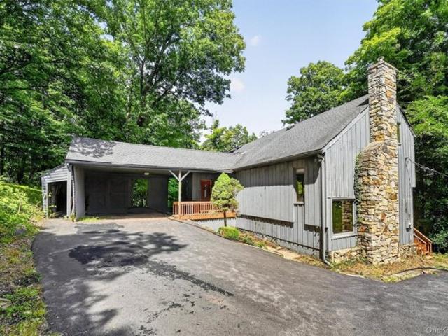 E Mombasha Rd, Monroe, Home For Sale