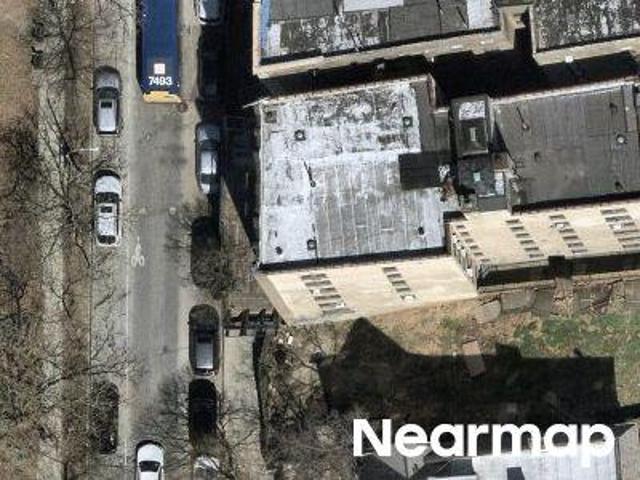 E Mosholu Pkwy N