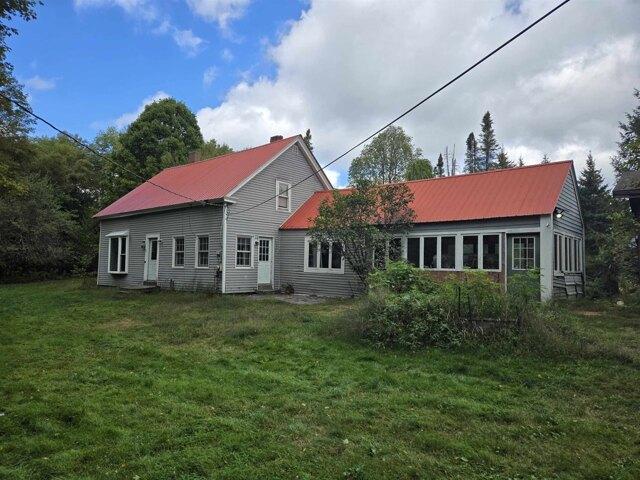 E Mountain Rd, Newport, Home For Sale