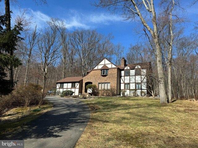 E Mountain Rd, Hillsborough, Home For Sale