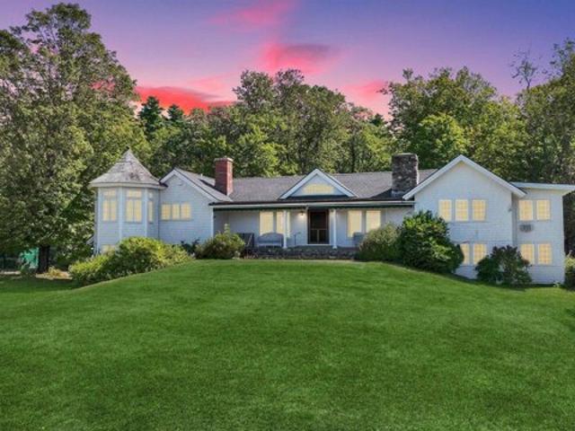 E Mountain Rd, Peterborough, Home For Sale