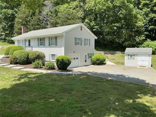 E Narragansett Ave, South Kingstown, Home For Sale