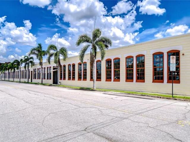 E Nd Ave Unit,tampa, Condo For Sale