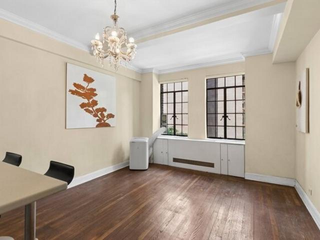 E Nd St Apt,new York, Property For Sale