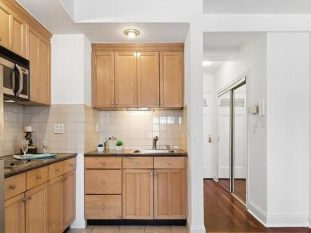 E Nd St Apt,new York, Property For Sale