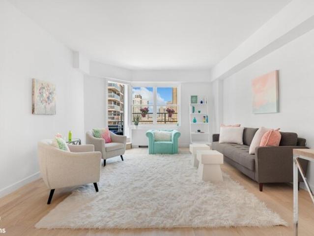 E Nd St Ph A, Manhattan, Property For Sale
