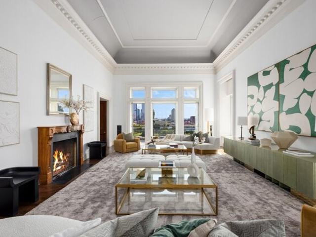 E Nd St Unit Thfldupl, New York, Property For Sale