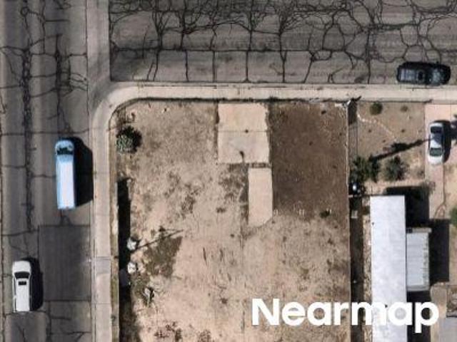 E Nelson Ave
