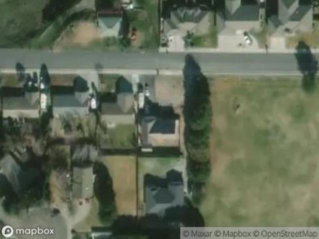 E Newport Ave