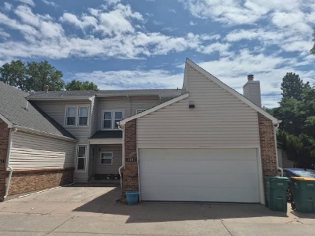 E Nevada Cir