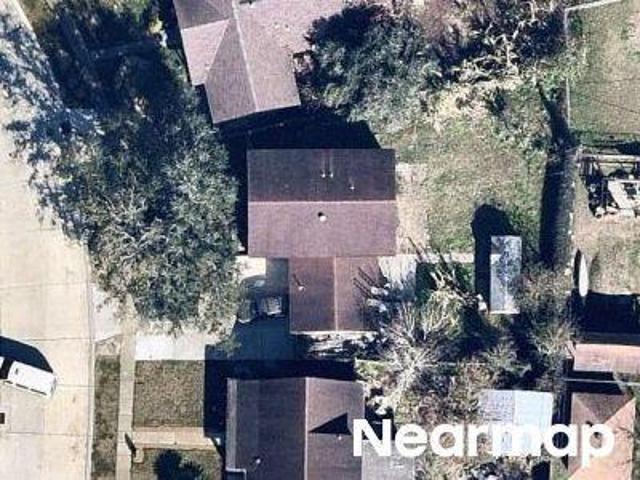 E Niagara Cir