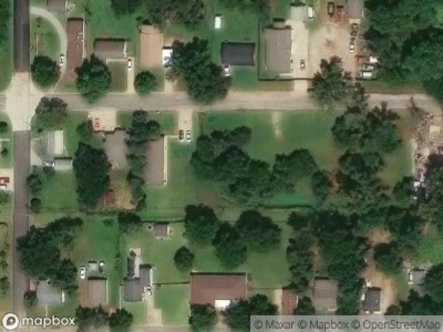 E Oak Ave