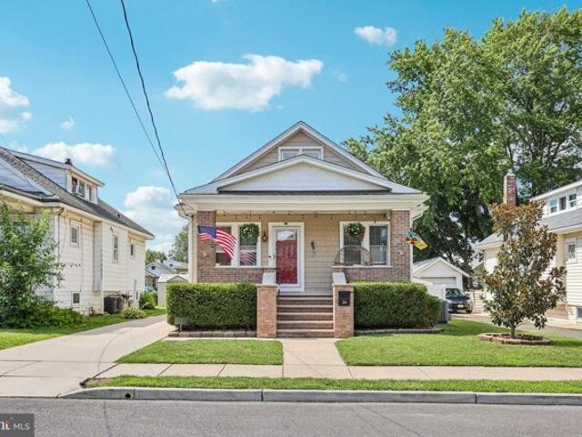 E Oakland Ave, Haddon Township, Home For Sale