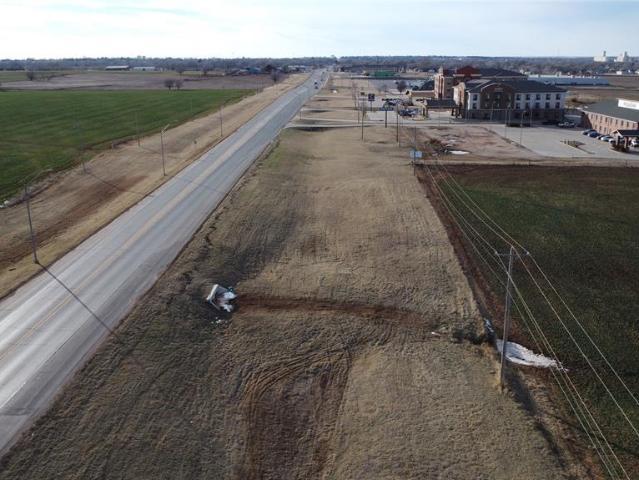 E Oklahoma Blvd. Highway