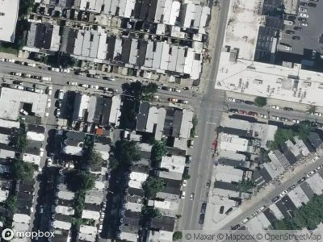 E Ontario St