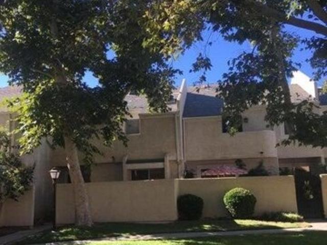 E Avenue J Apt,lancaster, Condo For Sale