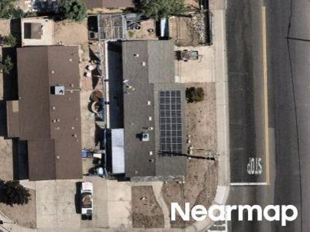 E Alameda St
