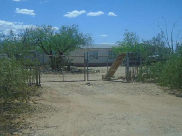 E Andrada Rd