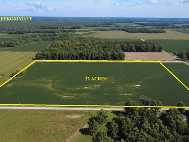 E Bakerville Rd, Mount Vernon, IL 62864