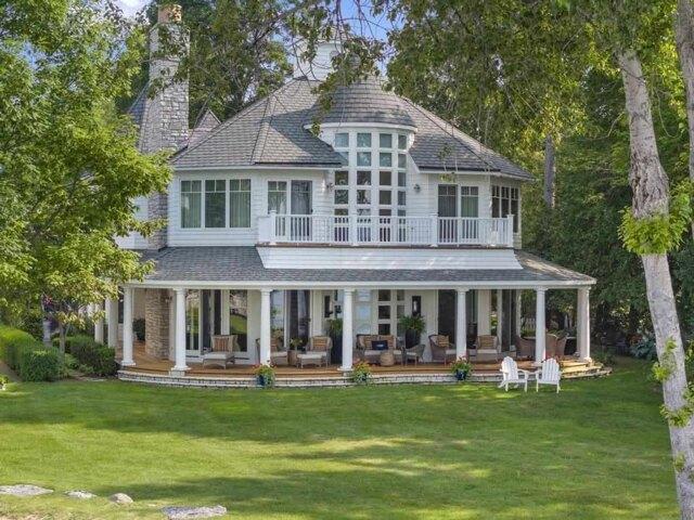E Bay Rd, Harbor Springs, Home For Sale