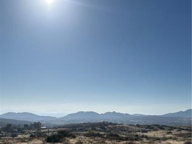 E Benton Rd, Hemet, CA 92544