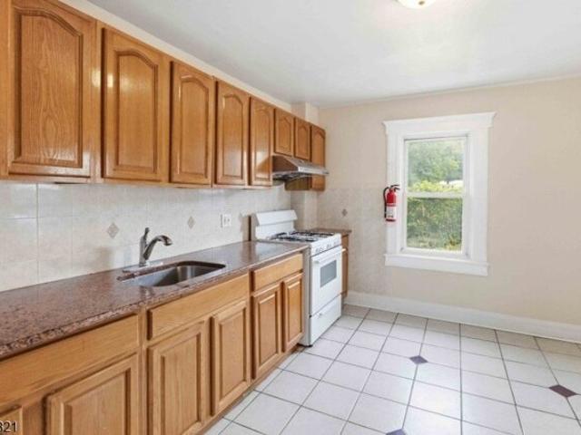 E Blackwell St, Dover, Home For Sale