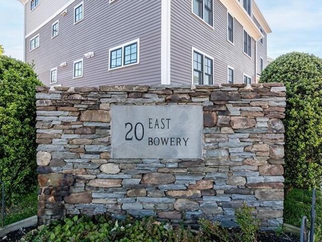 E Bowery St Apt A, Newport, Condo For Sale